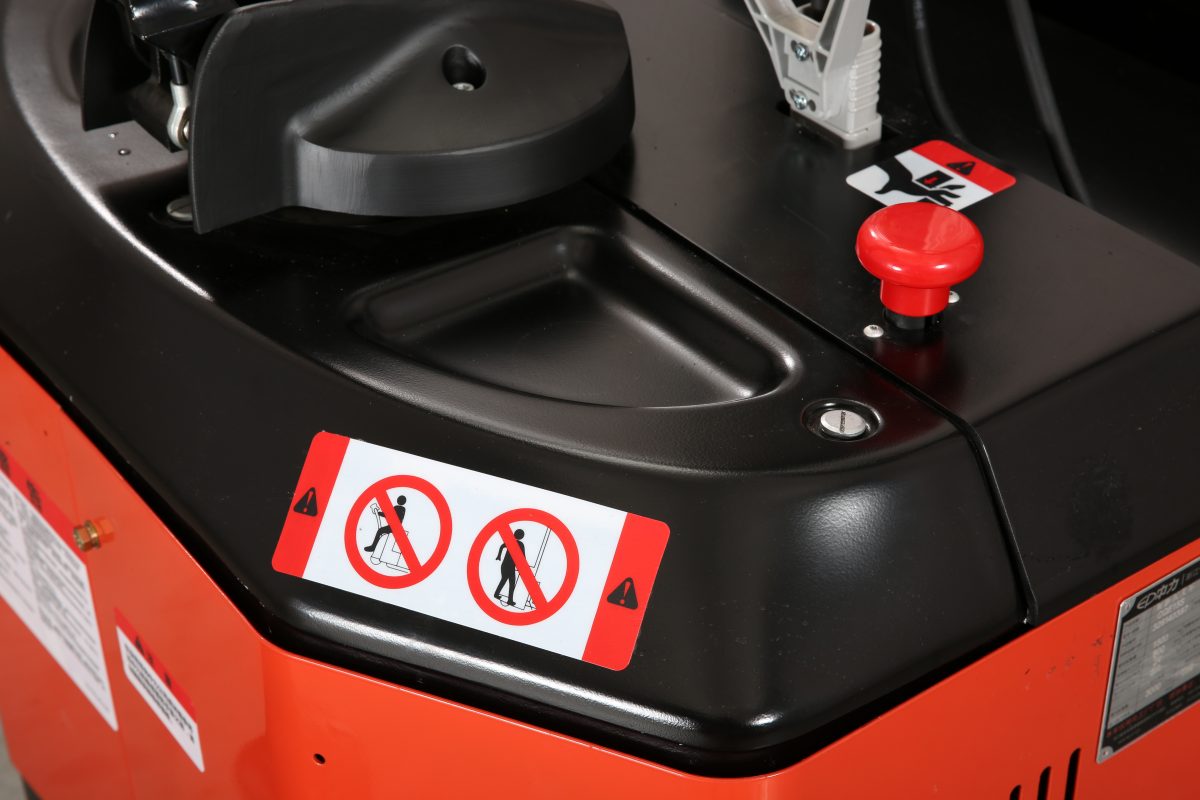 EP CQE15S 1.5 Tonne Electric Walkie Reach Truck - Budget